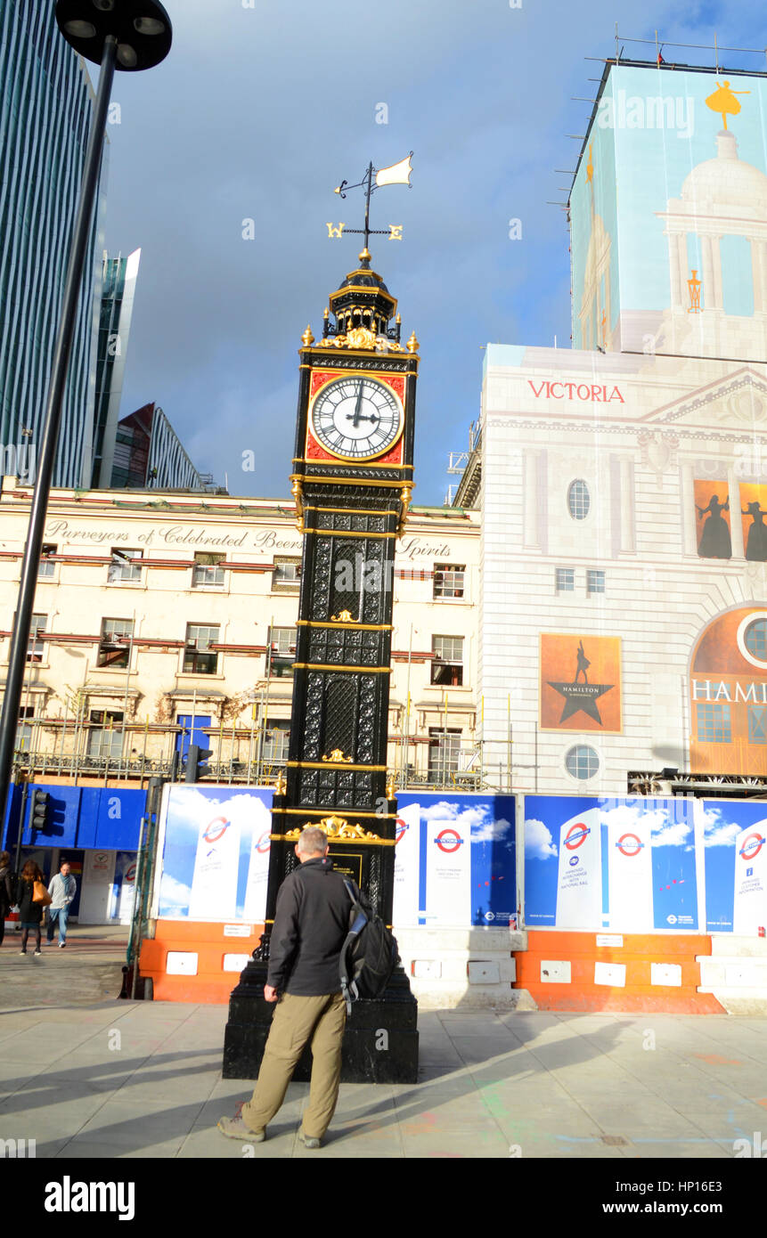 Clock tower victoria station london hi-res stock photography and images ...