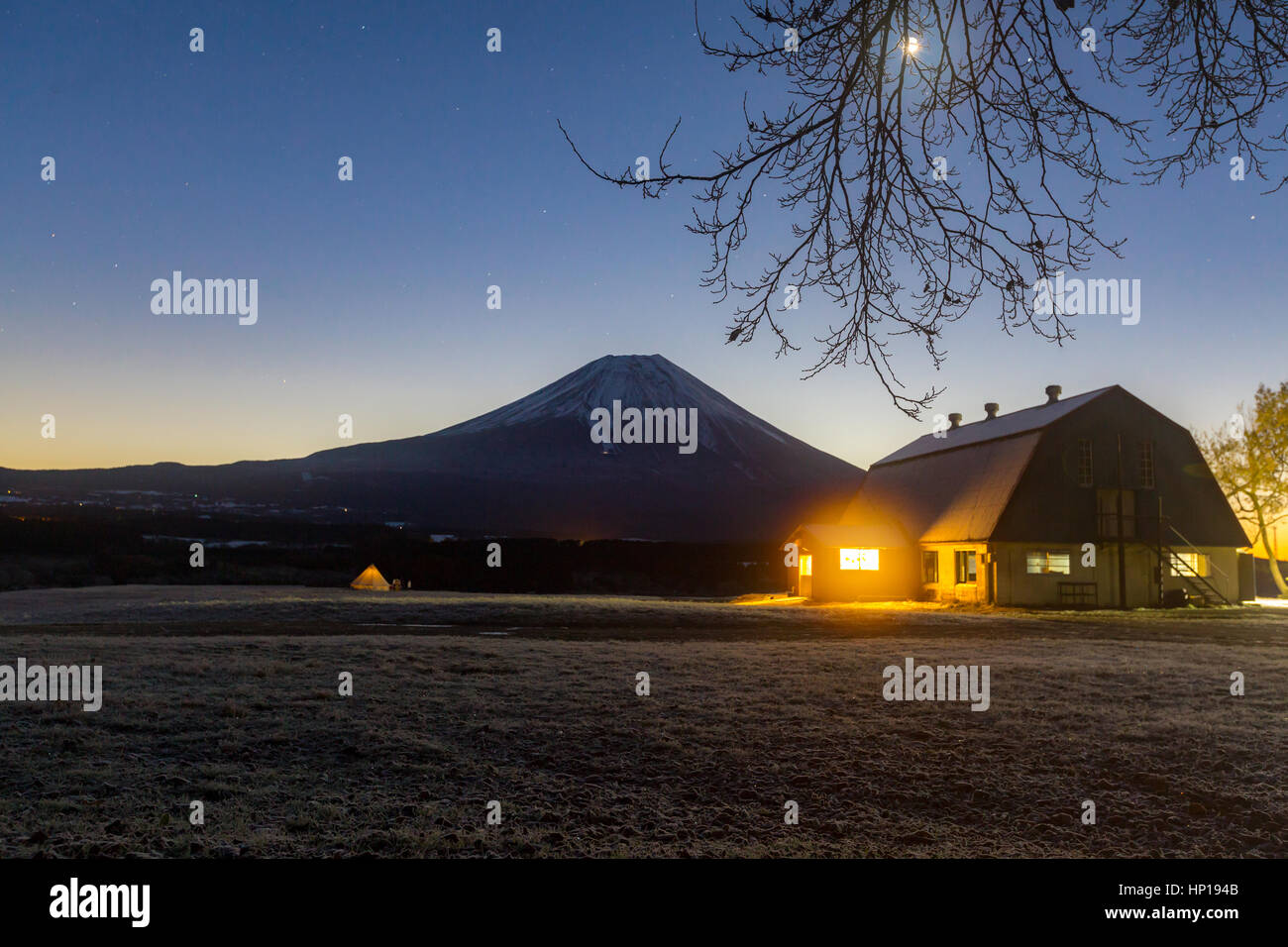 Camp fuji hi-res stock photography and images - Alamy