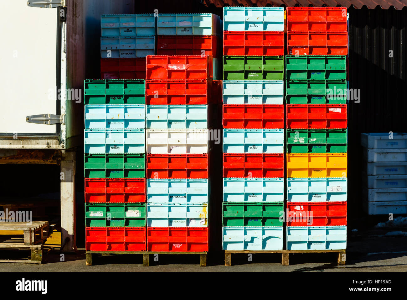 Stacked wooden crates hi-res stock photography and images - Alamy