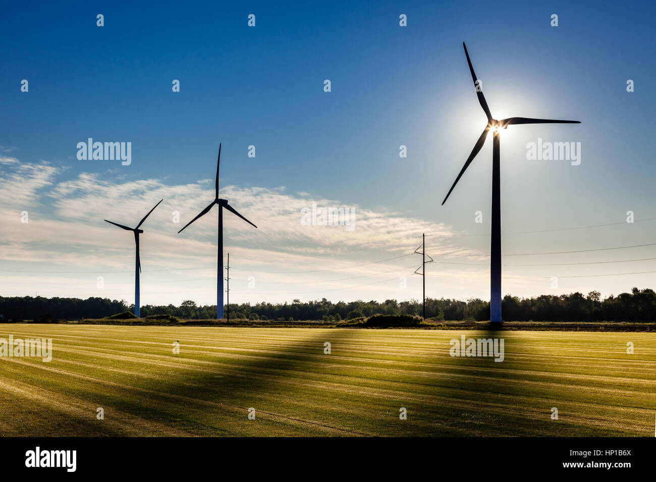 Windfarm turbines in sun hi-res stock photography and images - Alamy