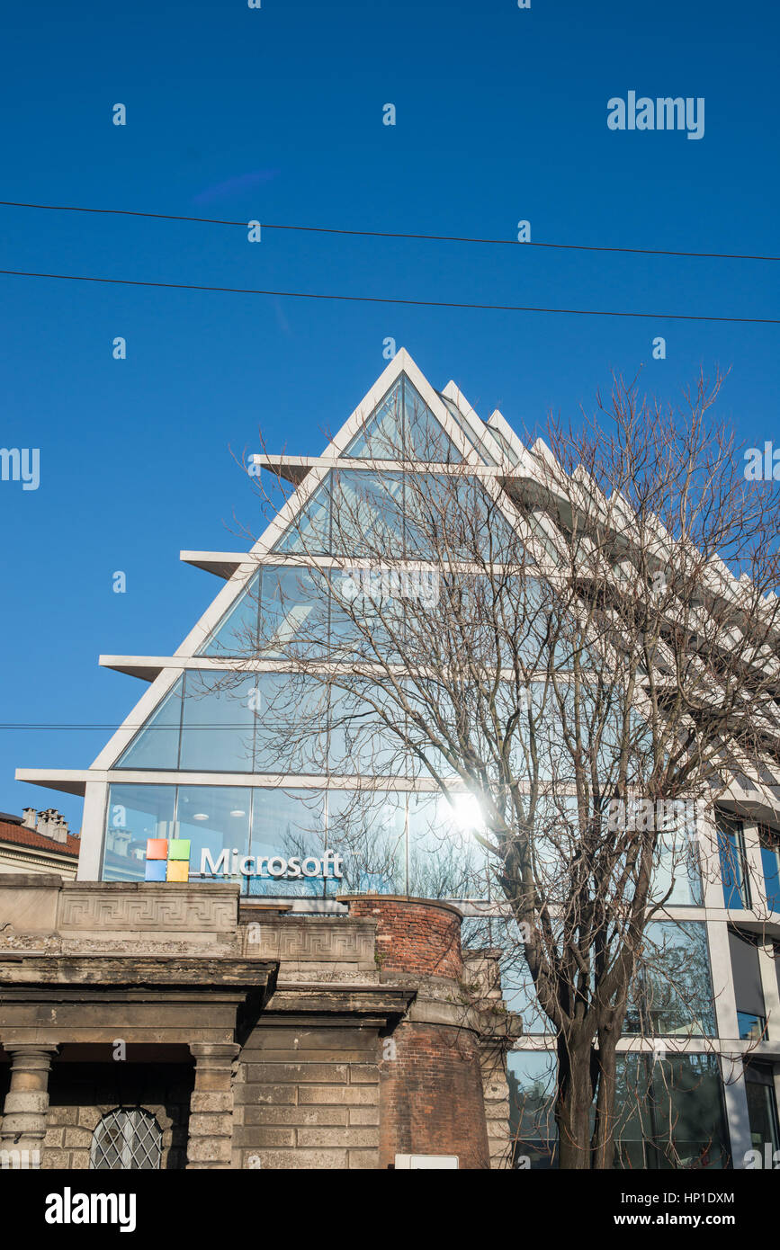 The microsoft windows stand hi-res stock photography and images - Alamy