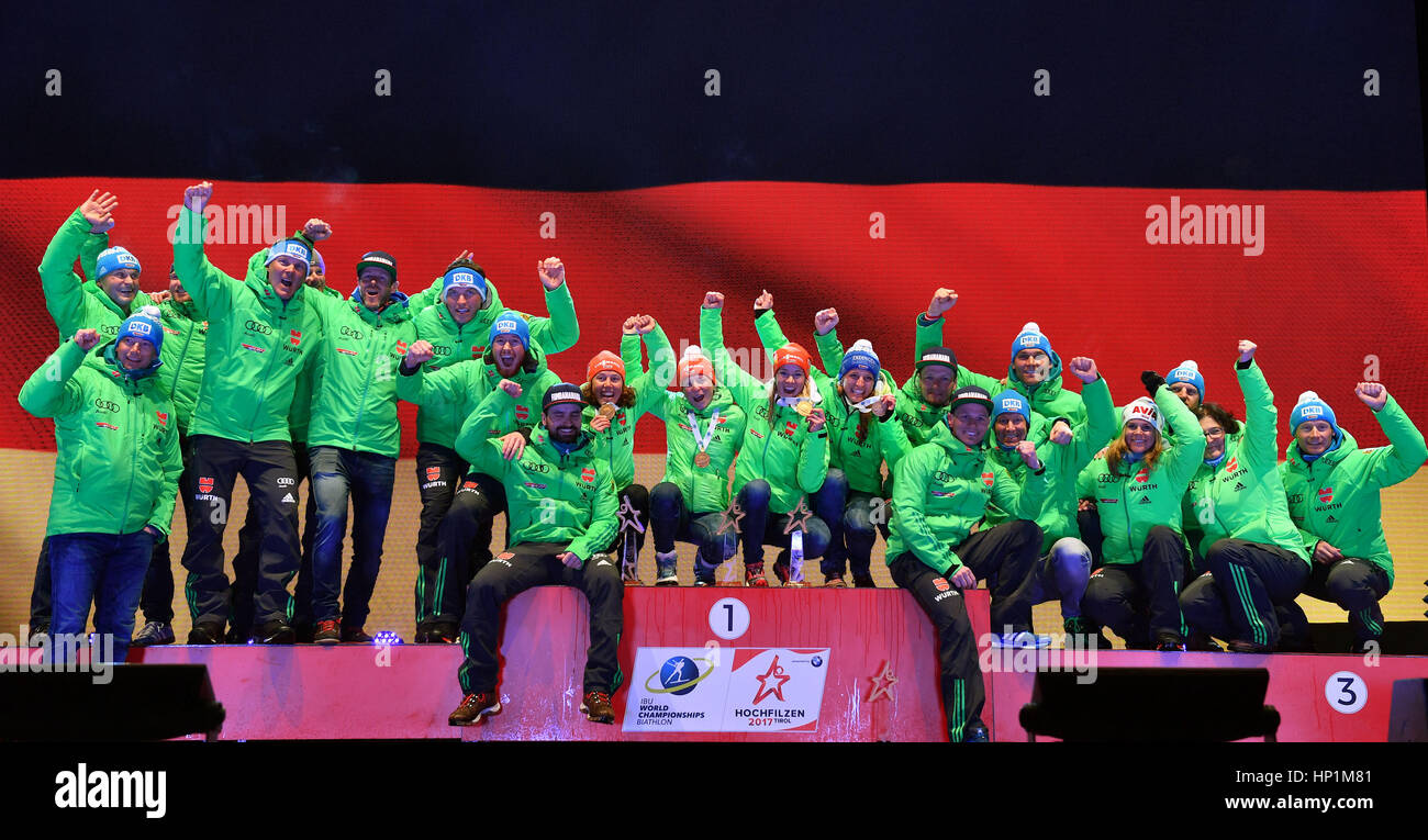 Hochfilzen, Austria. 17th Feb, 2017. The German relay team with Vanessa ...