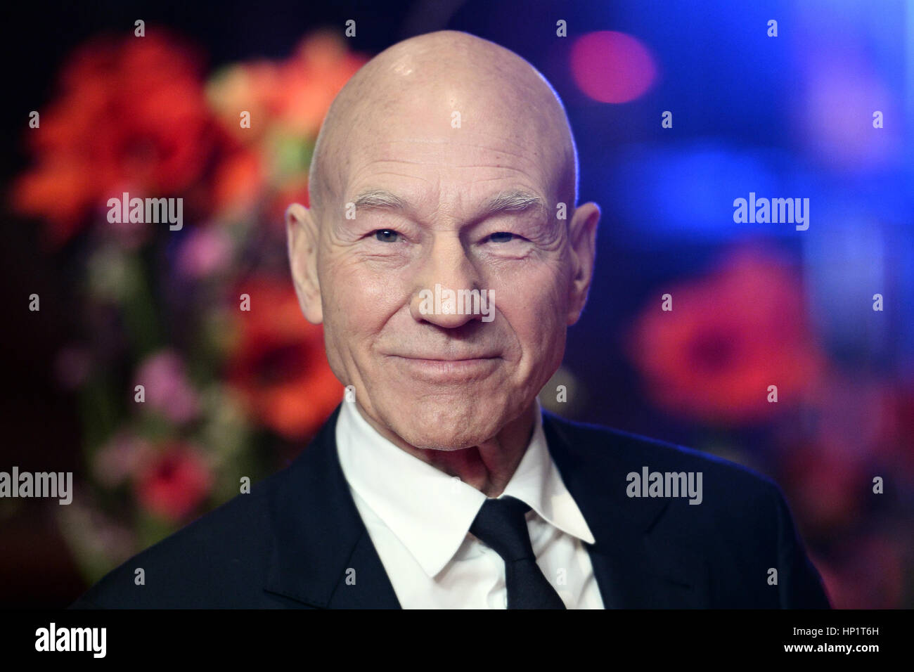 Patrick stewart hi-res stock photography and images - Alamy