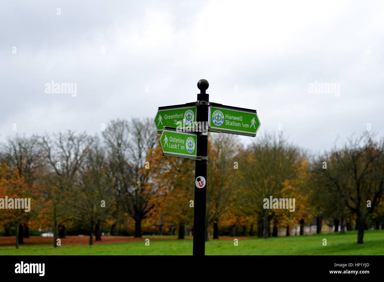 Signpost at Brent river park Stock Photo - Alamy