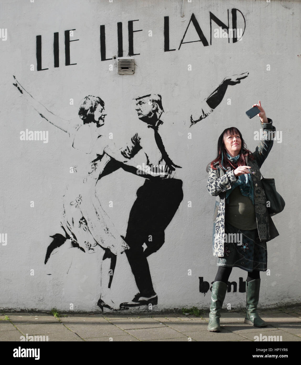 May trump street art hi-res stock photography and images - Alamy