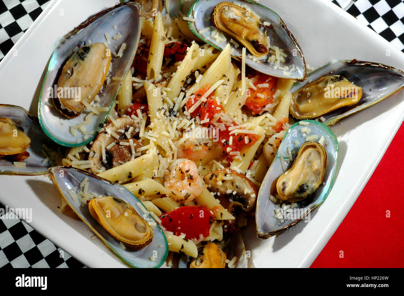 Muscle shell hi-res stock photography and images - Alamy