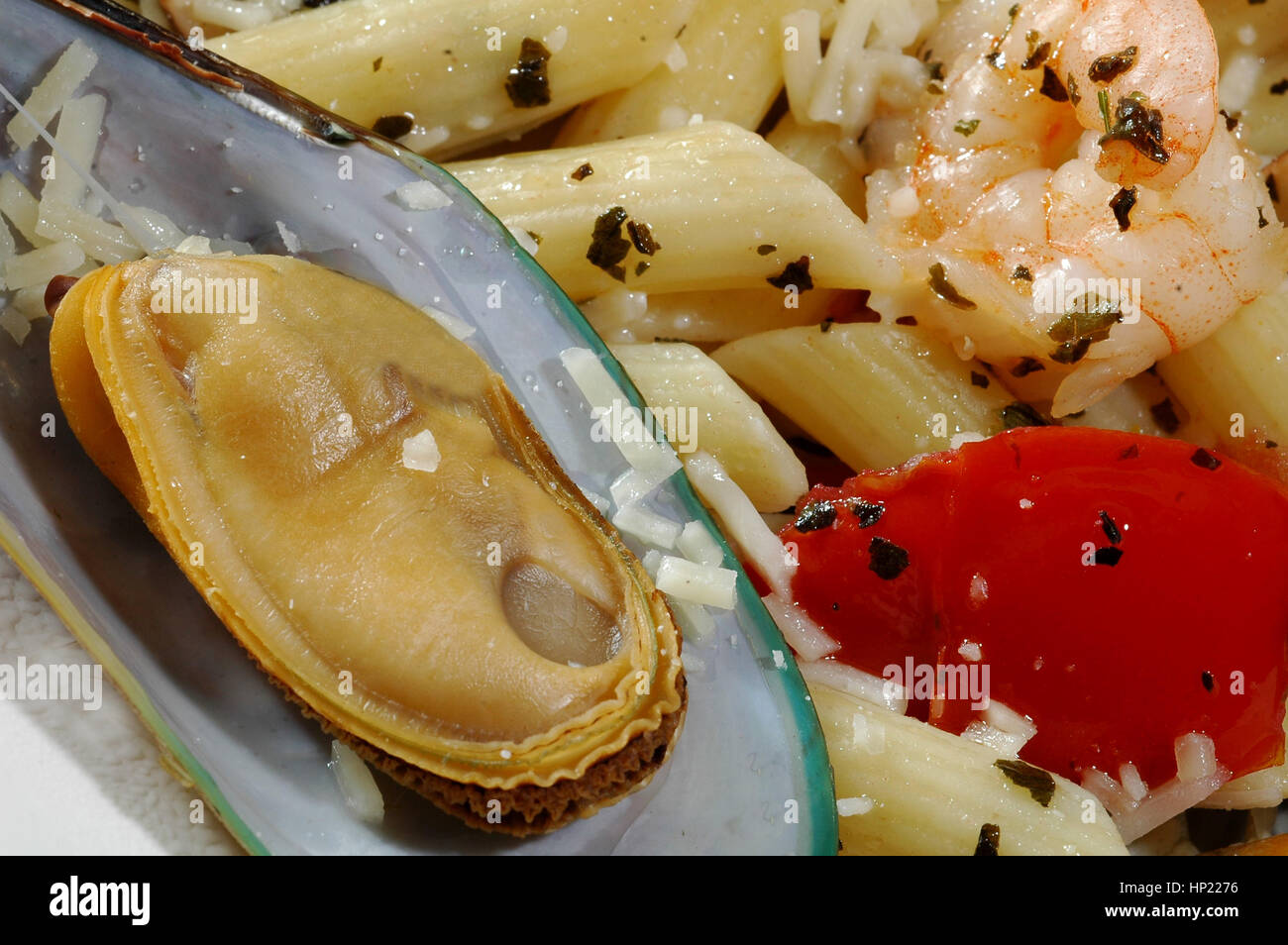 muscle seafood dinner close up Stock Photo - Alamy