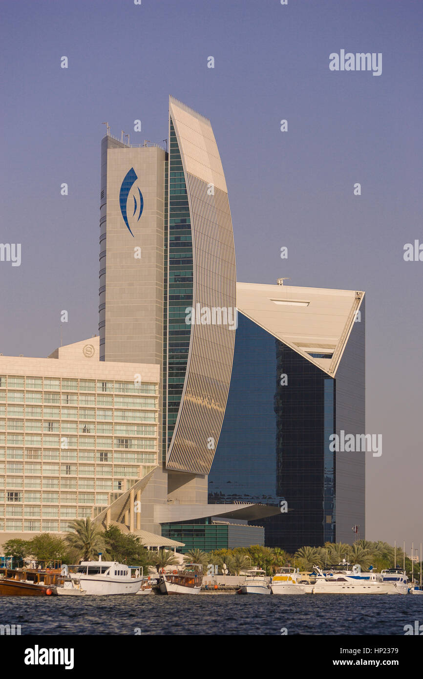 DUBAI, UNITED ARAB EMIRATES - Skyline of modern buildings on Dubai ...