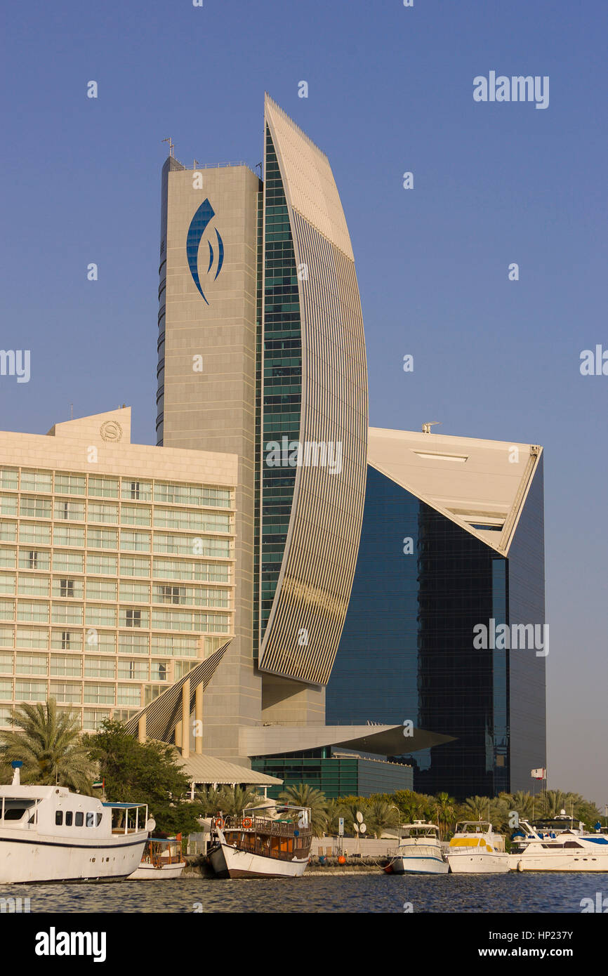 DUBAI, UNITED ARAB EMIRATES - Skyline of modern buildings on Dubai ...