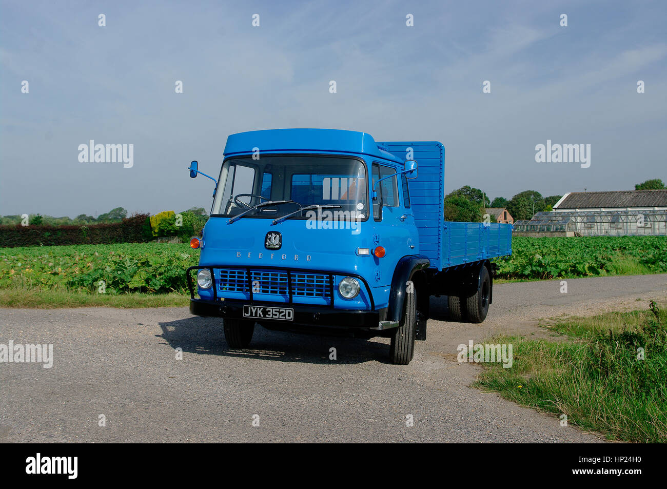 Bedford tk hi-res stock photography and images - Alamy