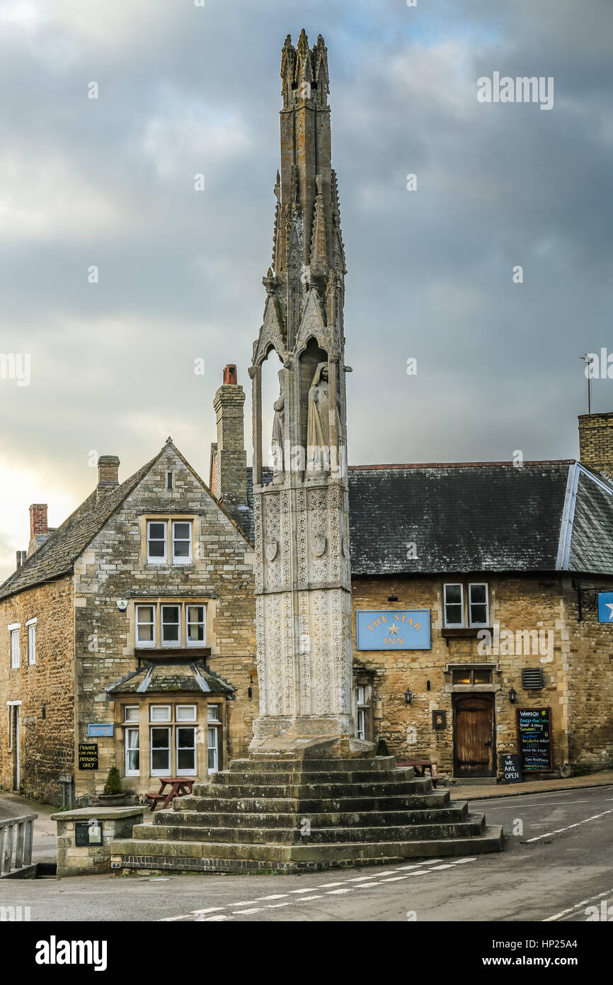 Three sided tower hi-res stock photography and images - Alamy