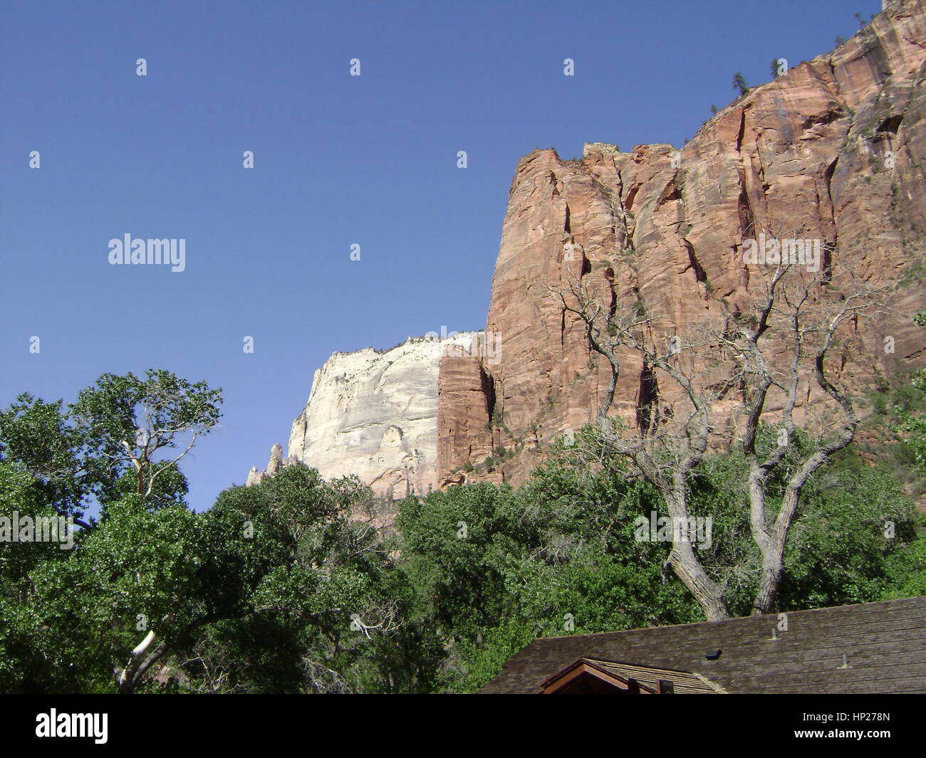 Solid granite rock formations hi-res stock photography and images - Alamy