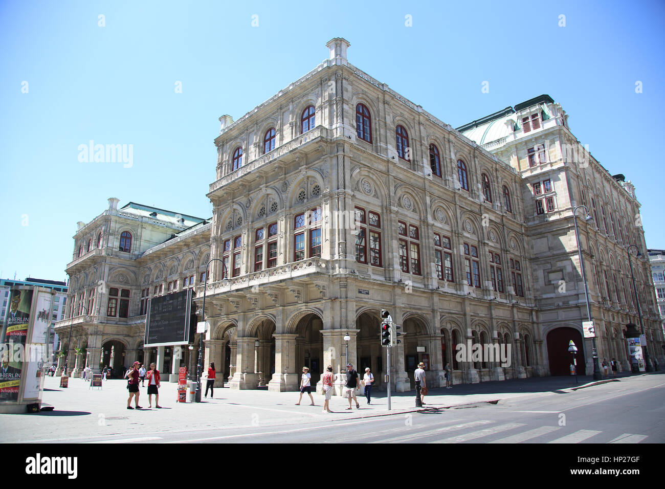 Vienna Opera House Stock Photo - Alamy