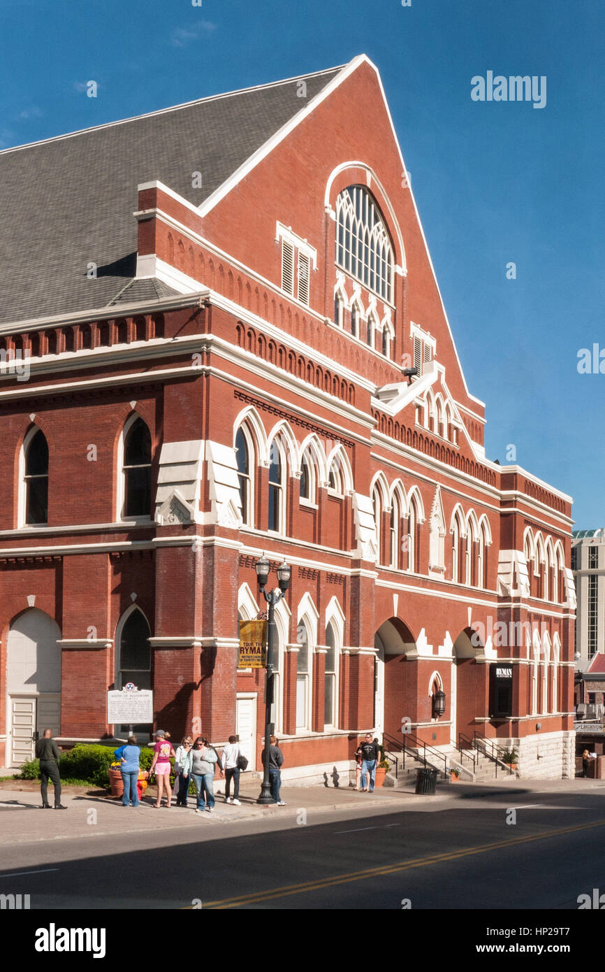 Twitty hi-res stock photography and images - Alamy