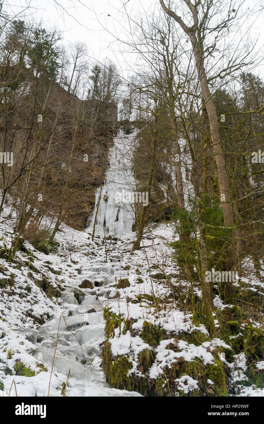 Winter in Gorge Partnachklamm in Garmisch-Partenkirchen, Bavaria ...