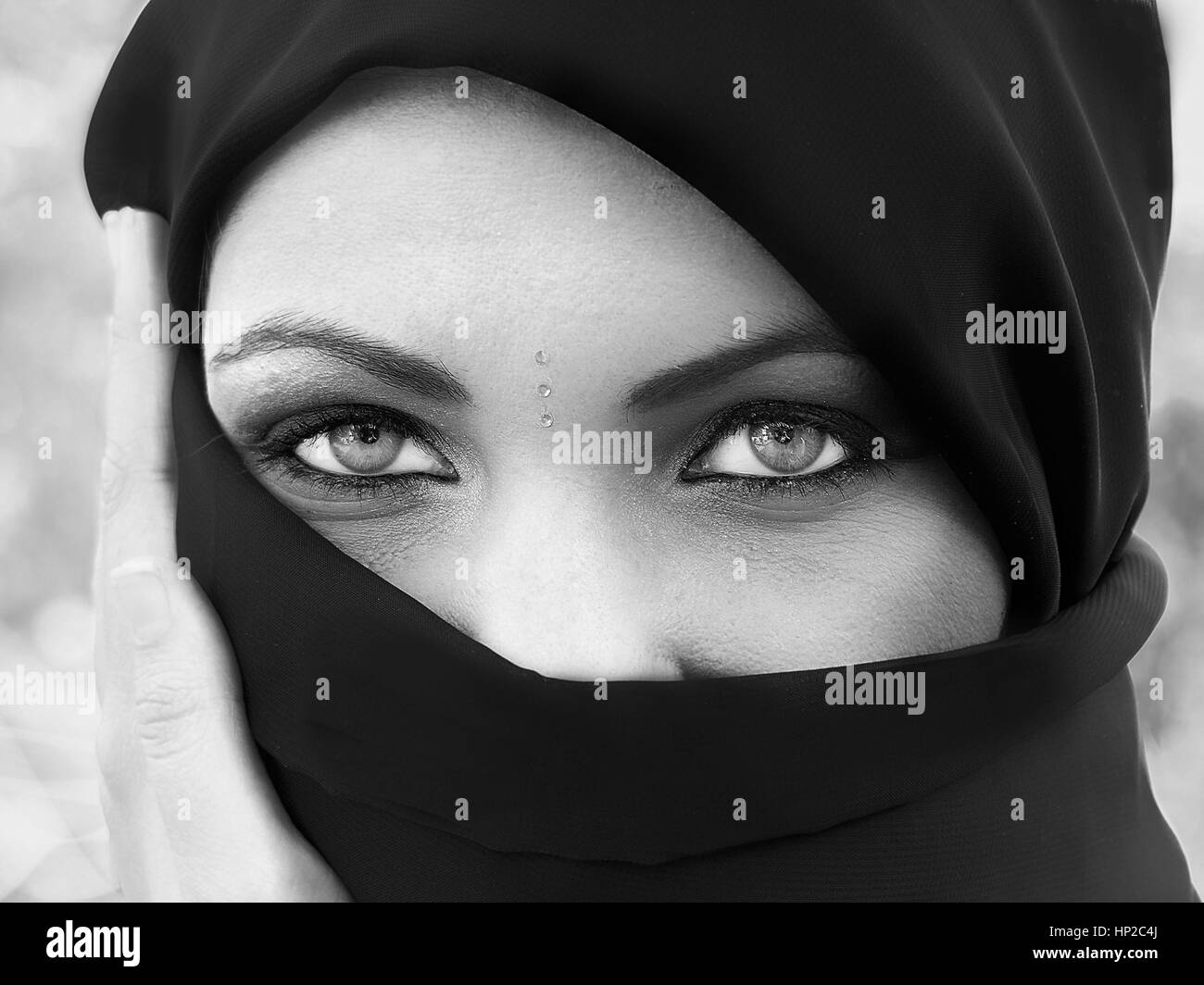 Muslim woman hijab portrait Black and White Stock Photos & Images - Alamy