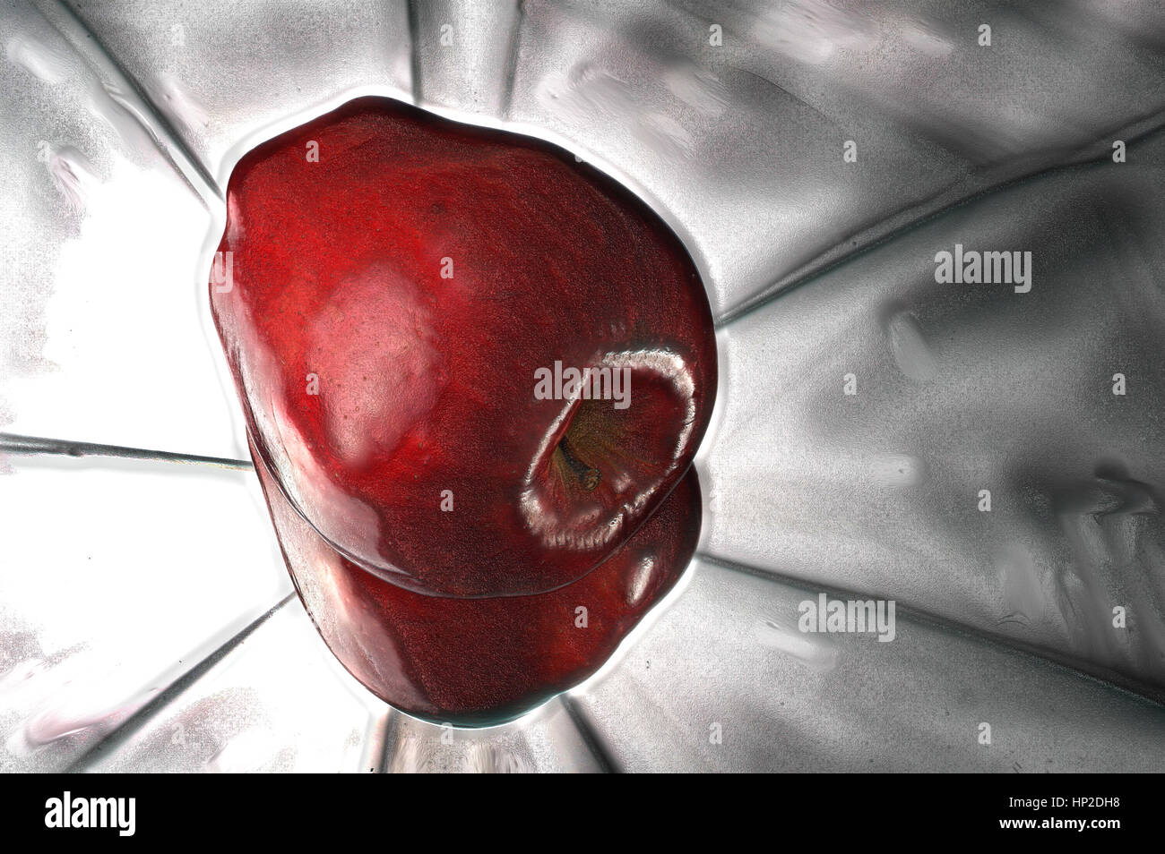 Apple mirror hi-res stock photography and images - Alamy