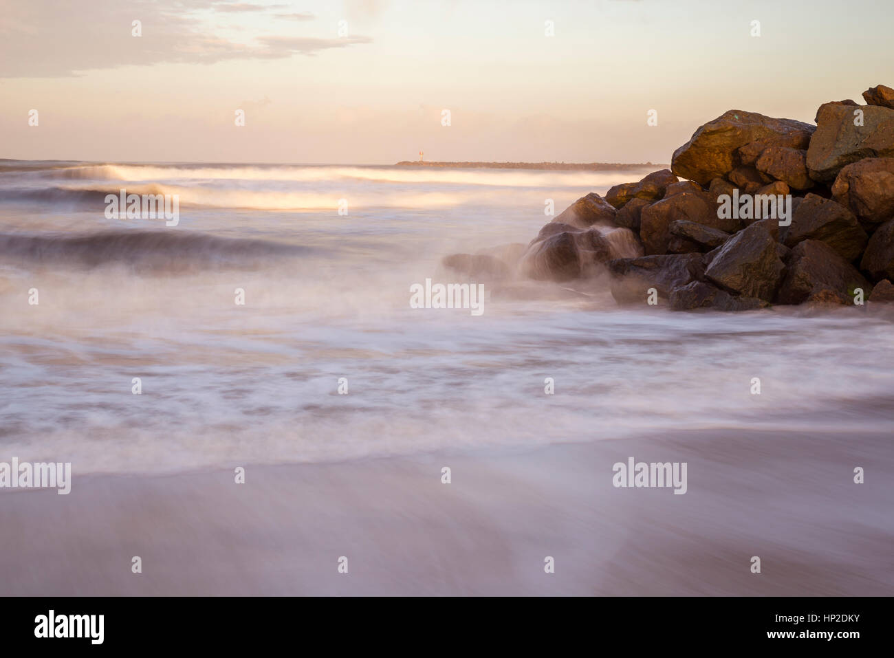 Ocean shoreline jetty hi-res stock photography and images - Alamy