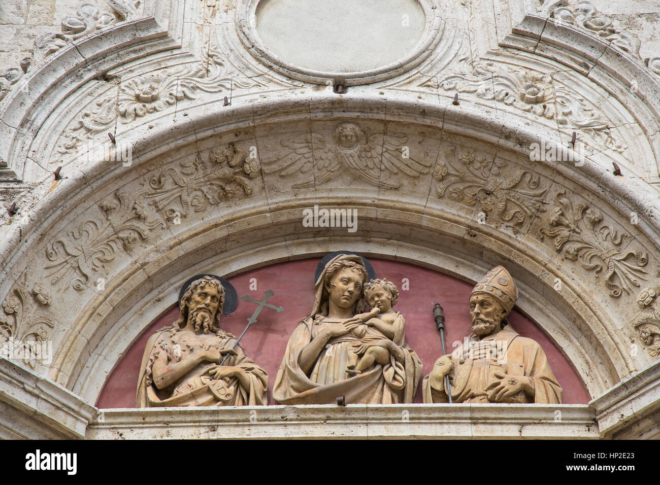 Raising lazarus statue hi-res stock photography and images - Alamy