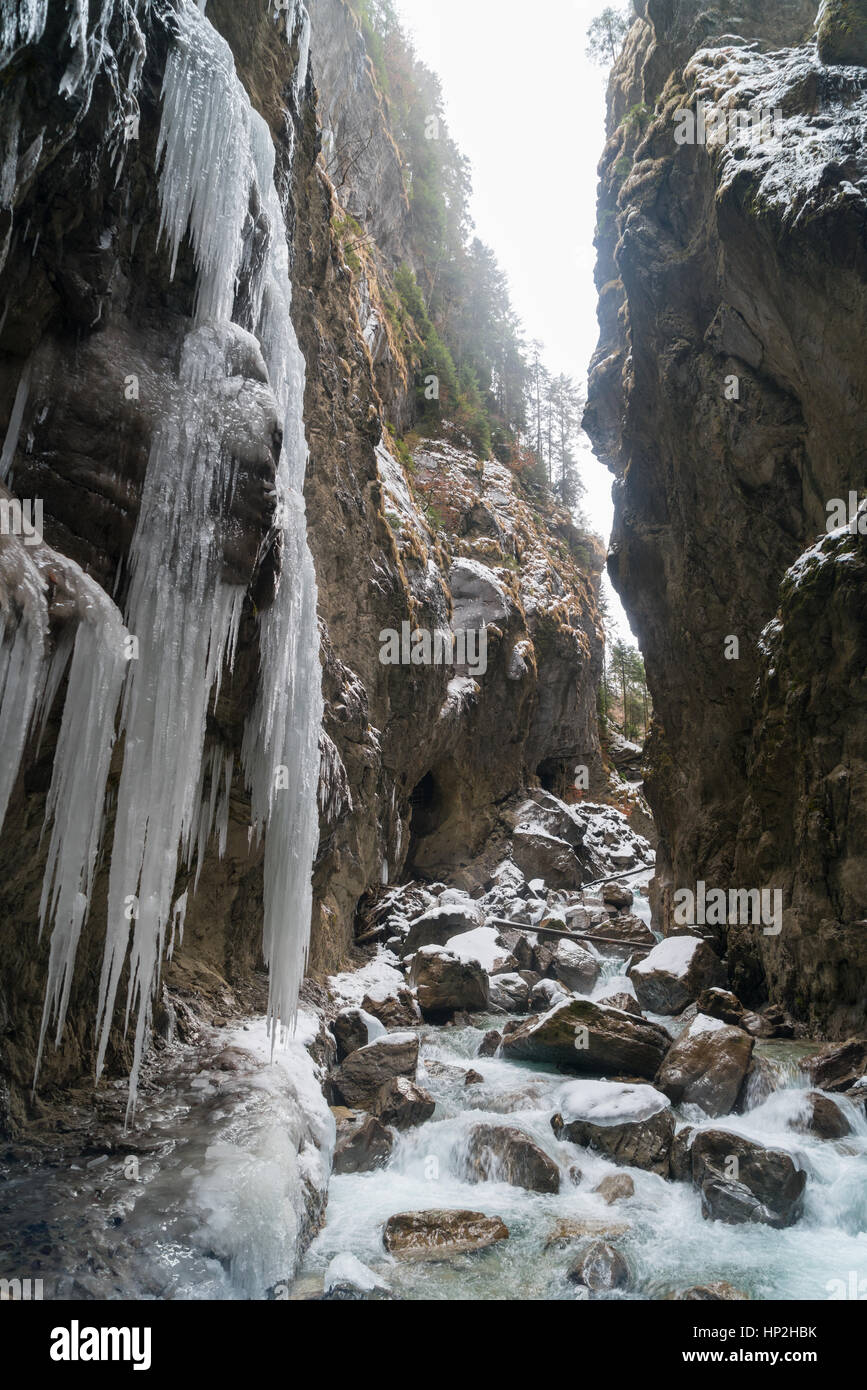 Winter in Gorge Partnachklamm in Garmisch-Partenkirchen, Bavaria ...