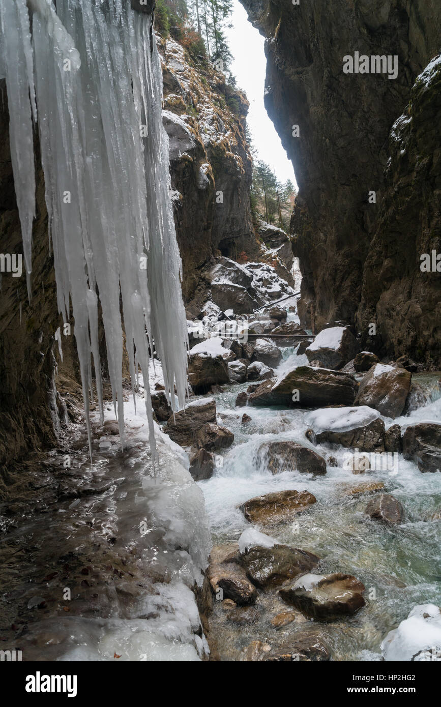 Winter in Gorge Partnachklamm in Garmisch-Partenkirchen, Bavaria ...