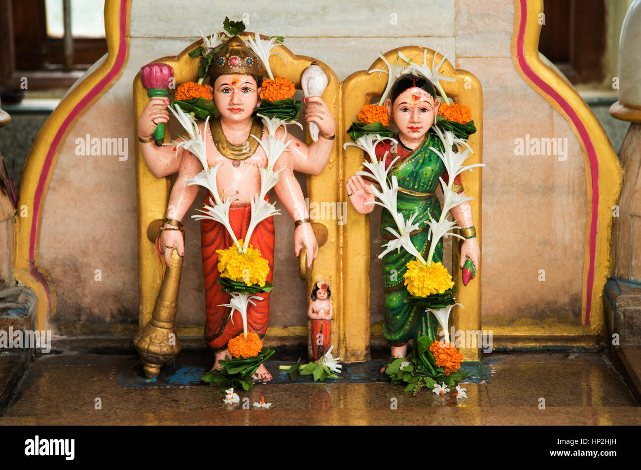 Indian god idols hi-res stock photography and images - Alamy