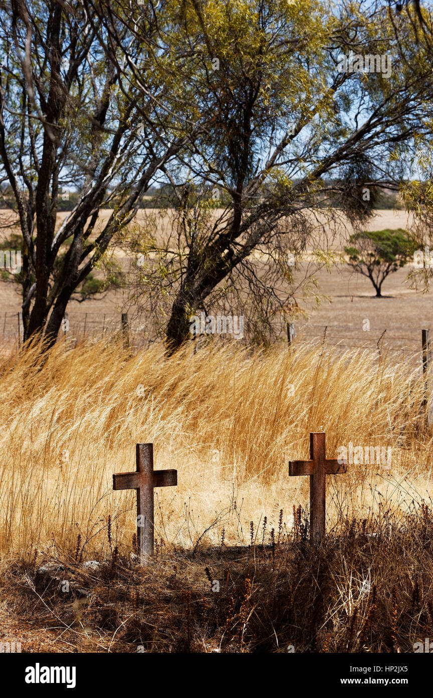 Old forgotten cemetery abandoned graves hi-res stock photography and ...