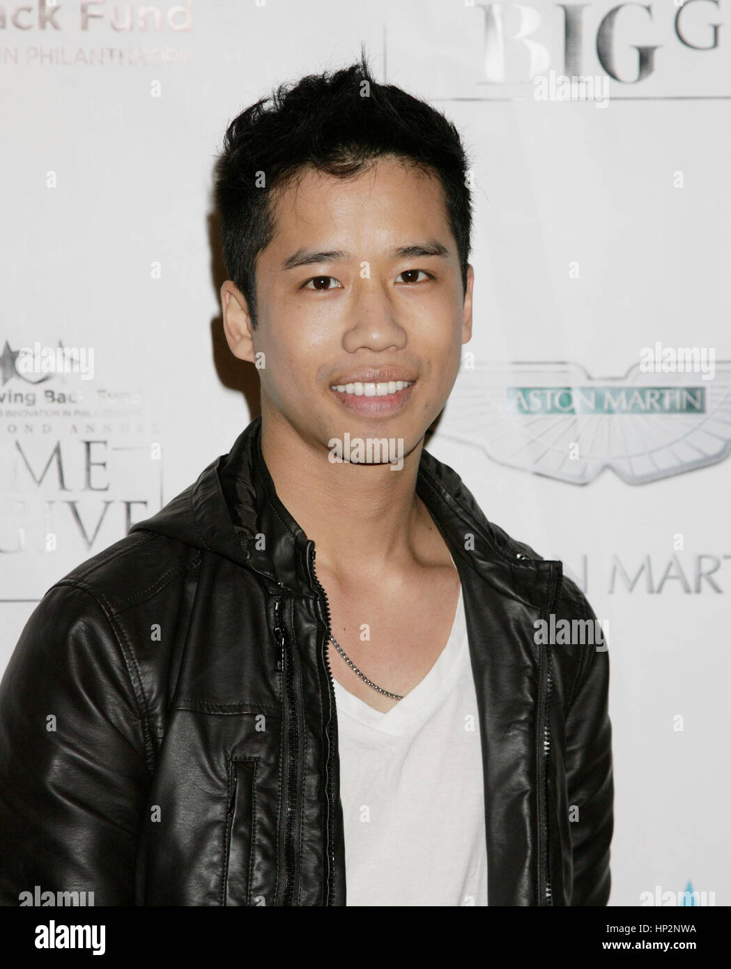 Blogger Just Jared arrives for the Second Annual Big Give Big Game fund ...