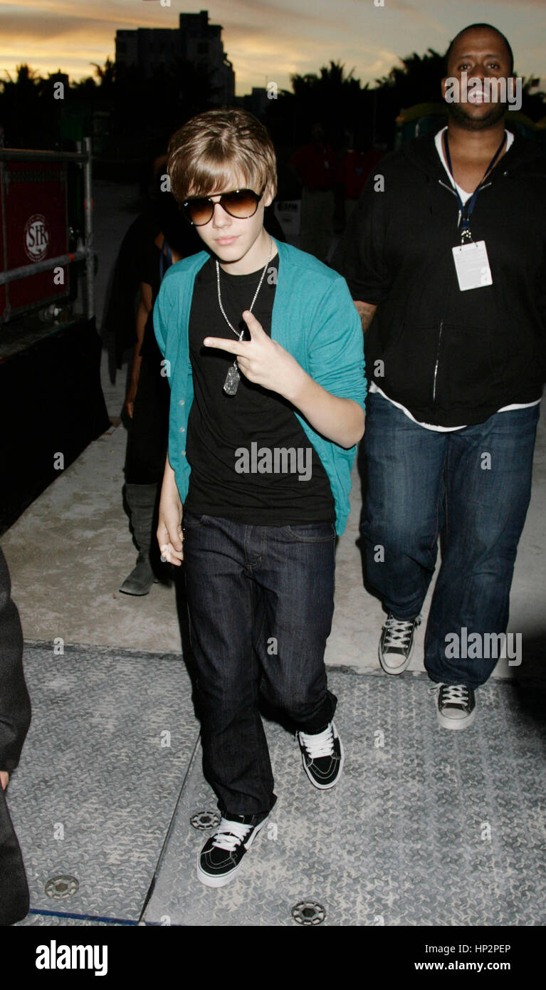 Justin Bieber at the Pepsi Super Bowl Fan Jam on February 4, 2010 in ...