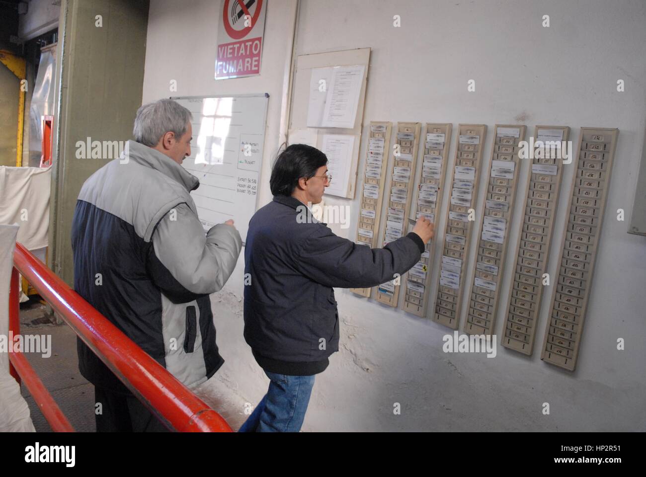 Textile factory dyeing sheet hi-res stock photography and images - Alamy