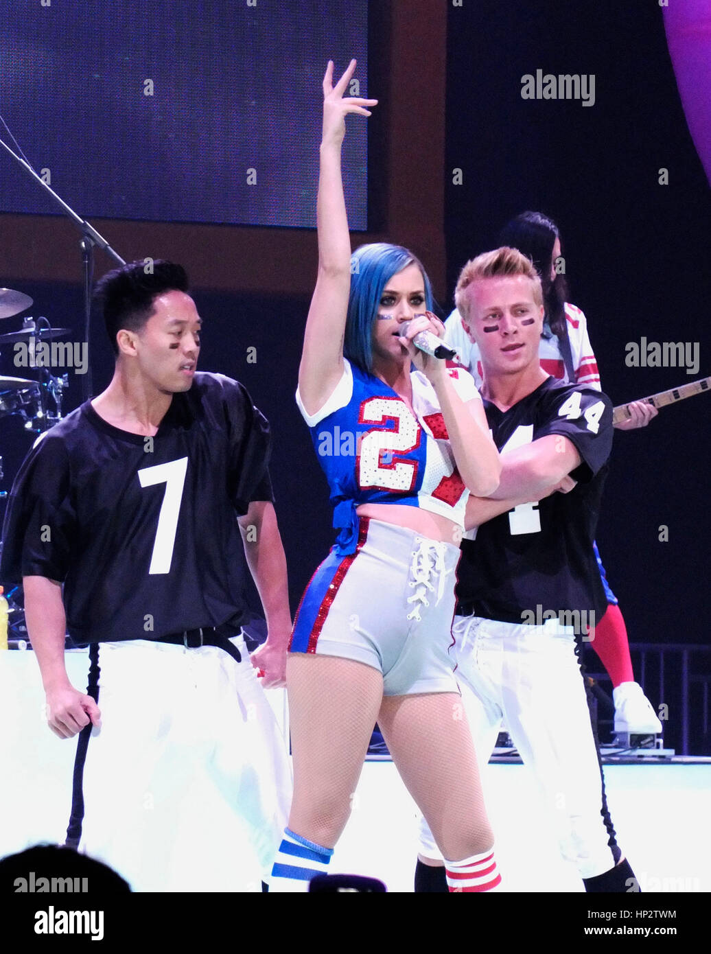 Katy perry performs directv super hi-res stock photography and images ...