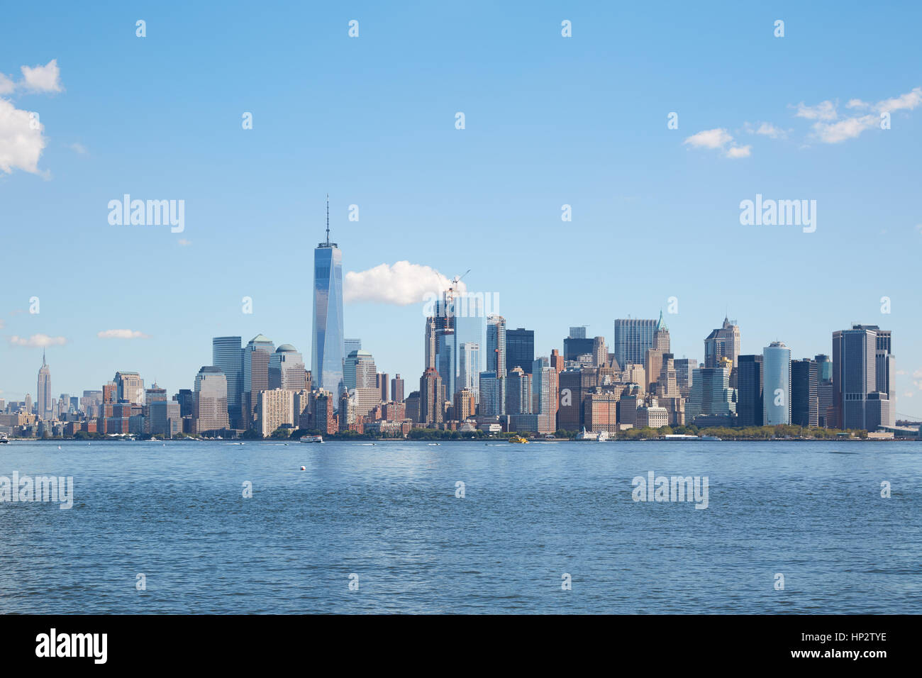 New york skyline day blue sky hi-res stock photography and images - Alamy