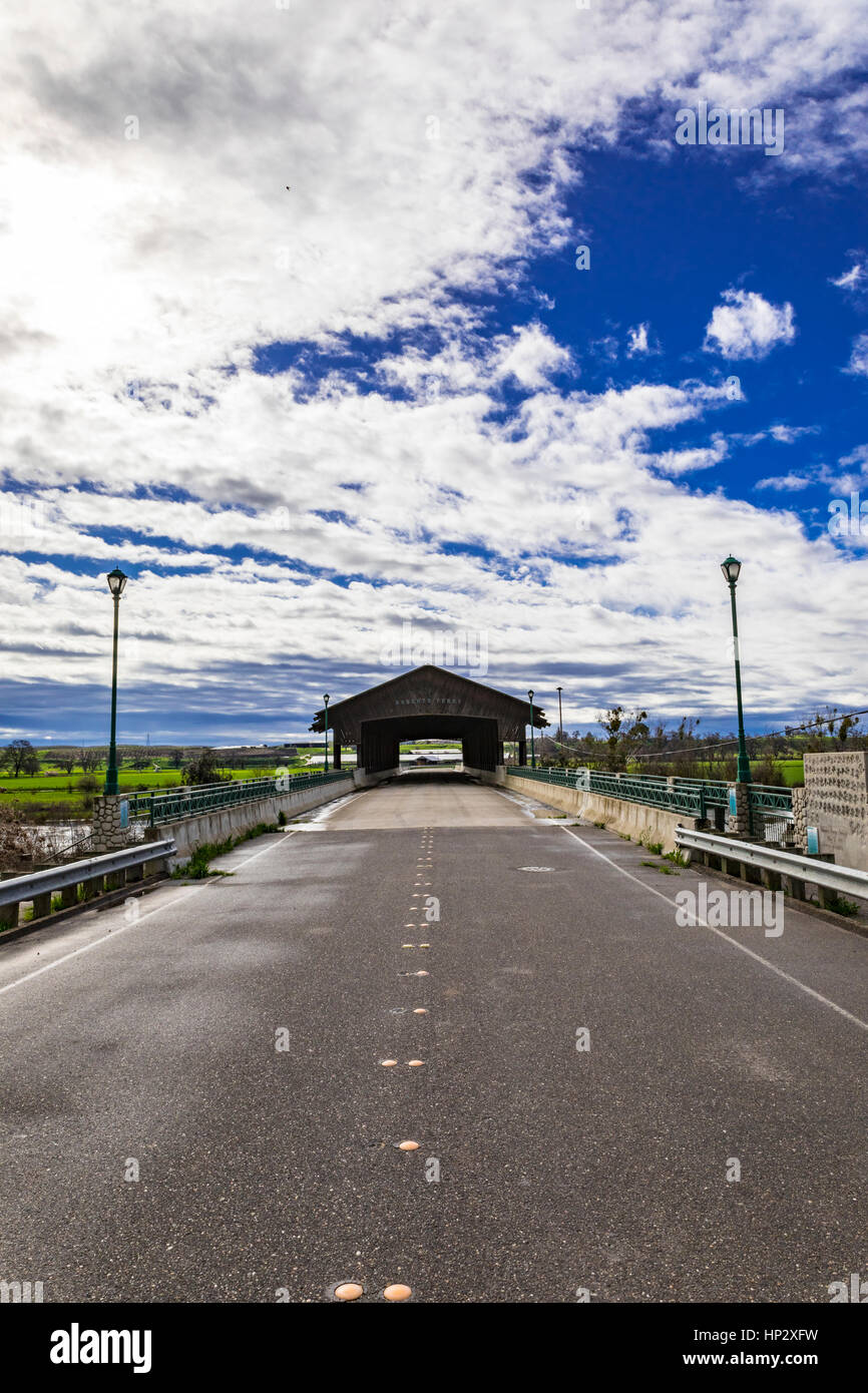 The Tuolumne River and covered bridge at Roberts ferry along Yosemite ...