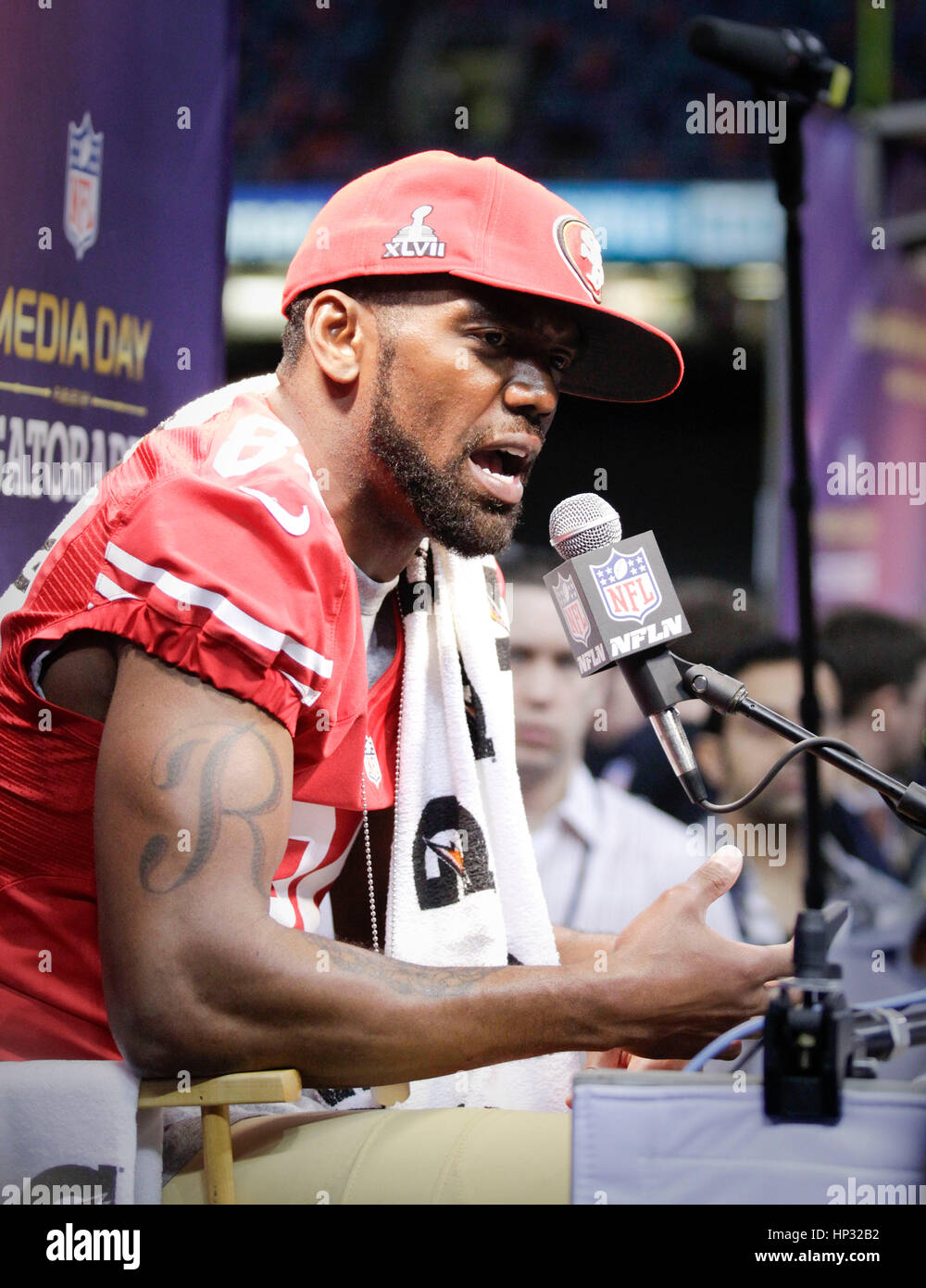 Reporters in the sport field hi-res stock photography and images - Alamy