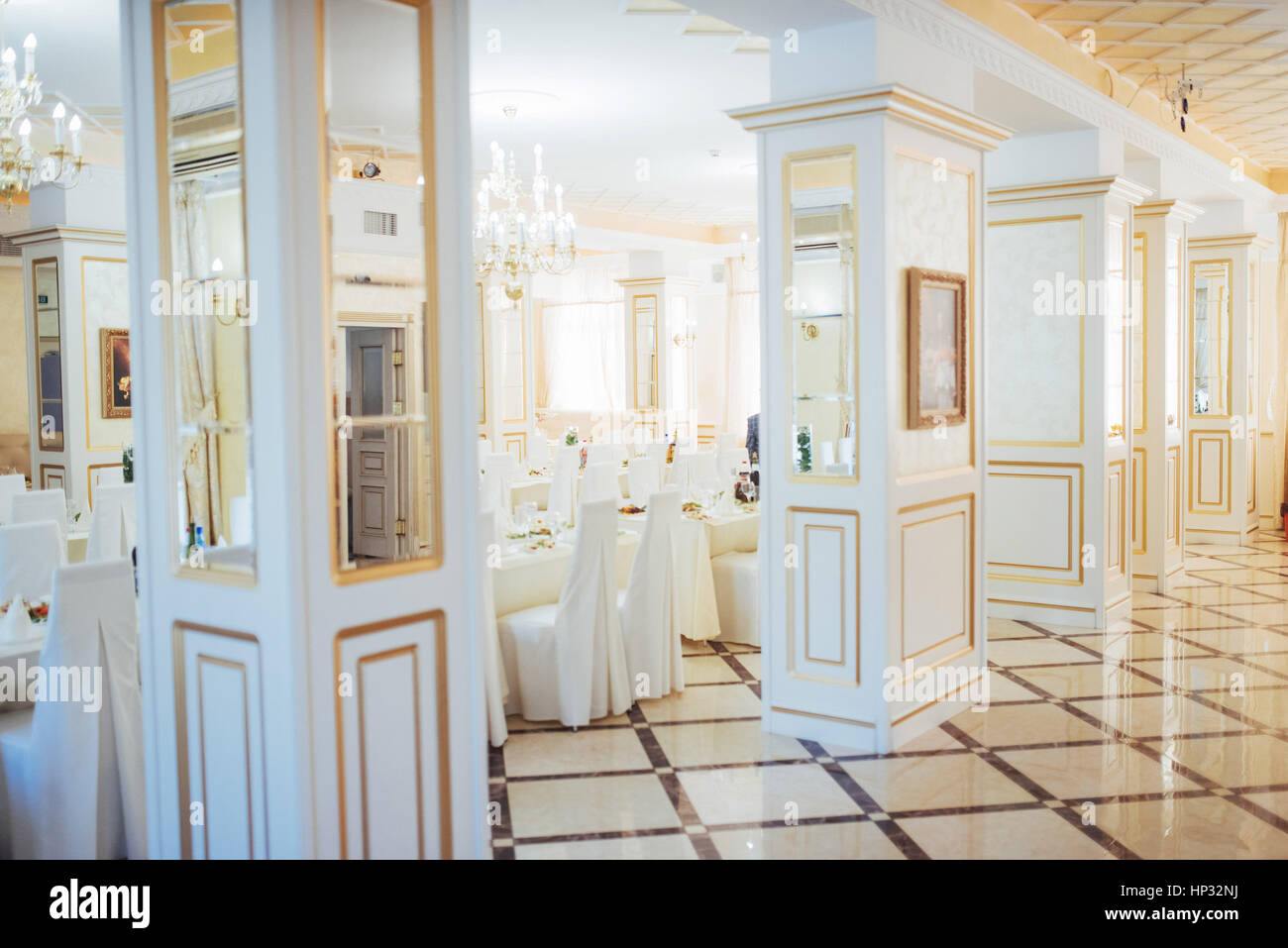 New and clean luxury restaurant in classical style Stock Photo - Alamy