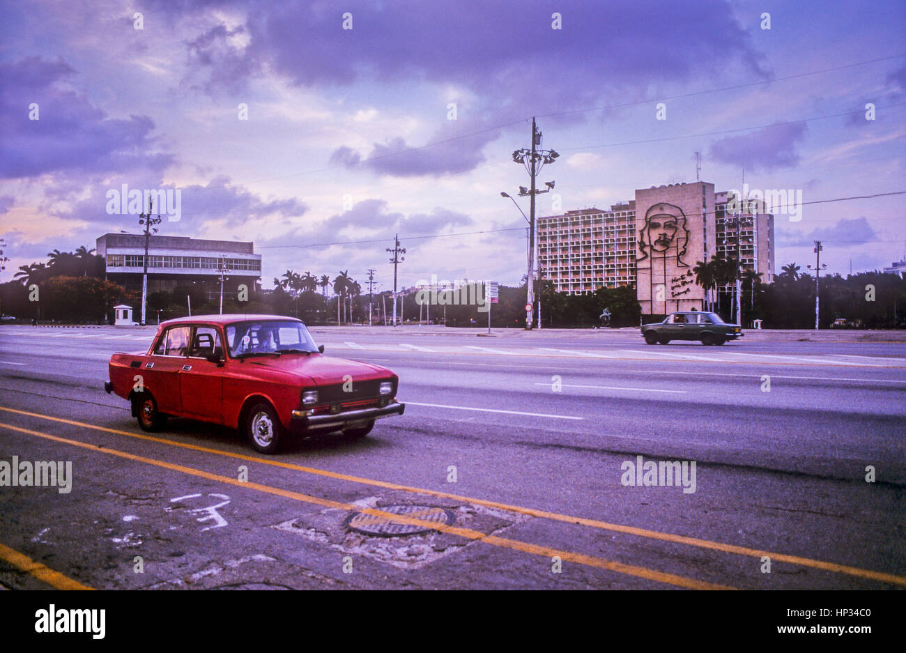 old, vintage, car, and overview of Revolution Square, ''Plaza de la ...