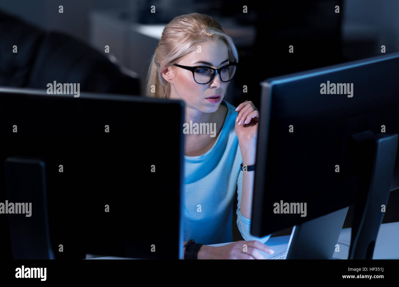 Female professional hacker hi-res stock photography and images - Alamy