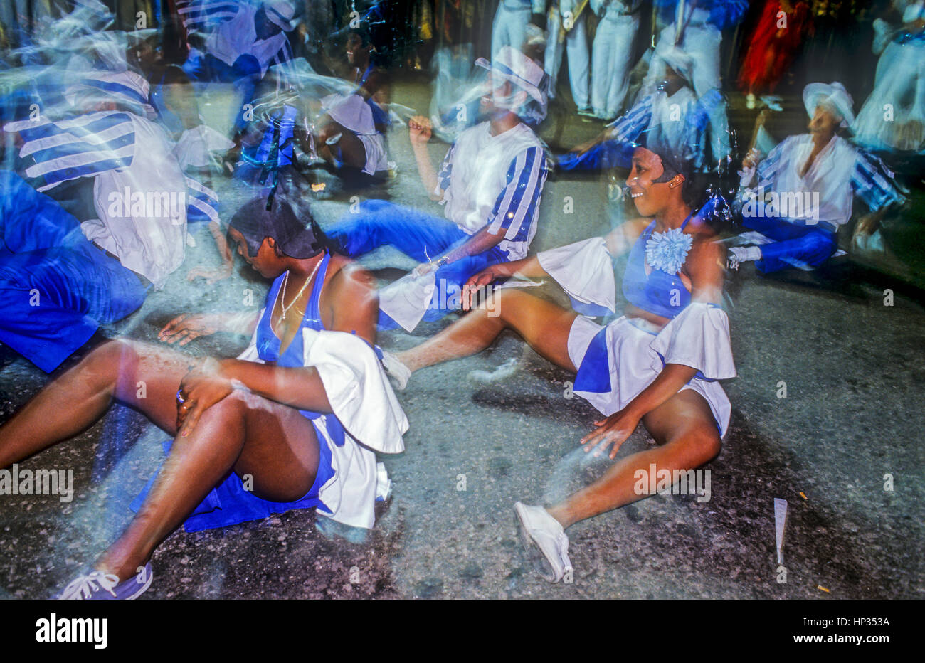 Dancing, carnival in Vedado district, La Habana, Cuba Stock Photo - Alamy