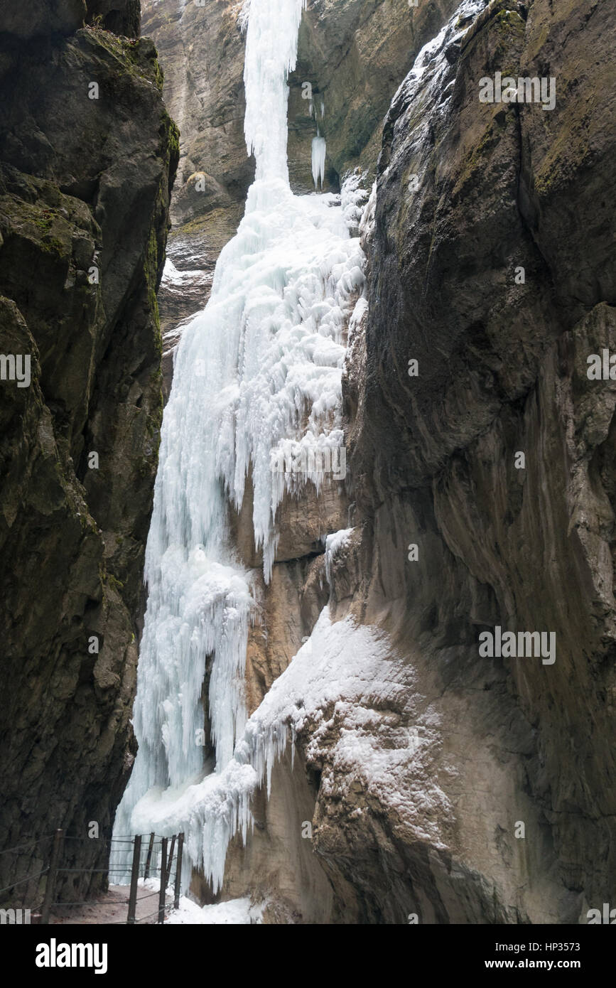 Winter in Gorge Partnachklamm in Garmisch-Partenkirchen, Bavaria ...