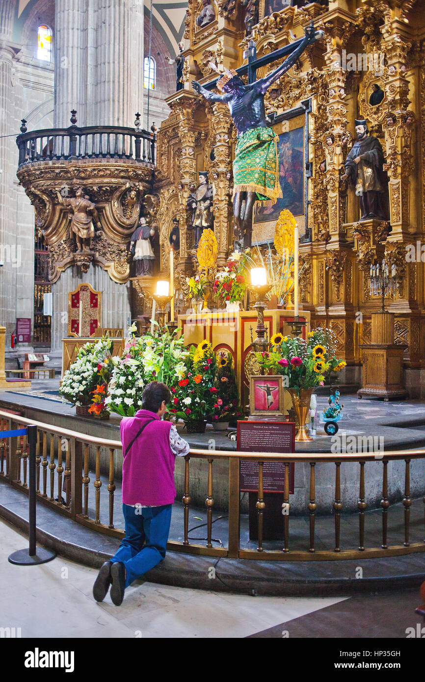 Inside zocalo cathedral mexico city hi-res stock photography and images ...