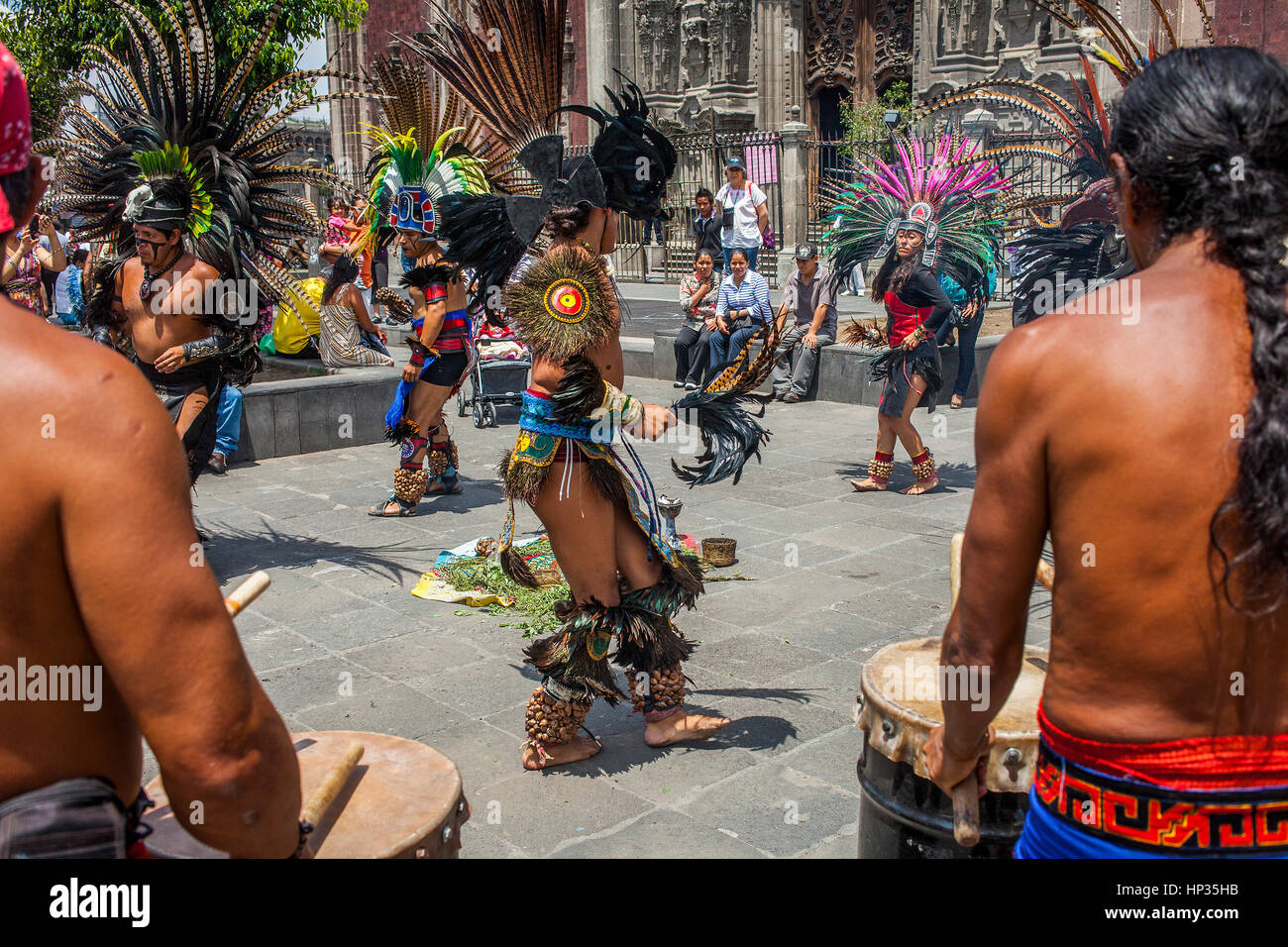 Aztec daily life hi-res stock photography and images - Alamy