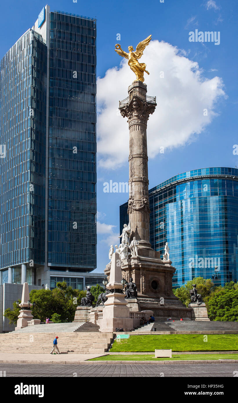 Independent Monument, Golden angel, Reforma Avenue, Mexico City, Mexico ...