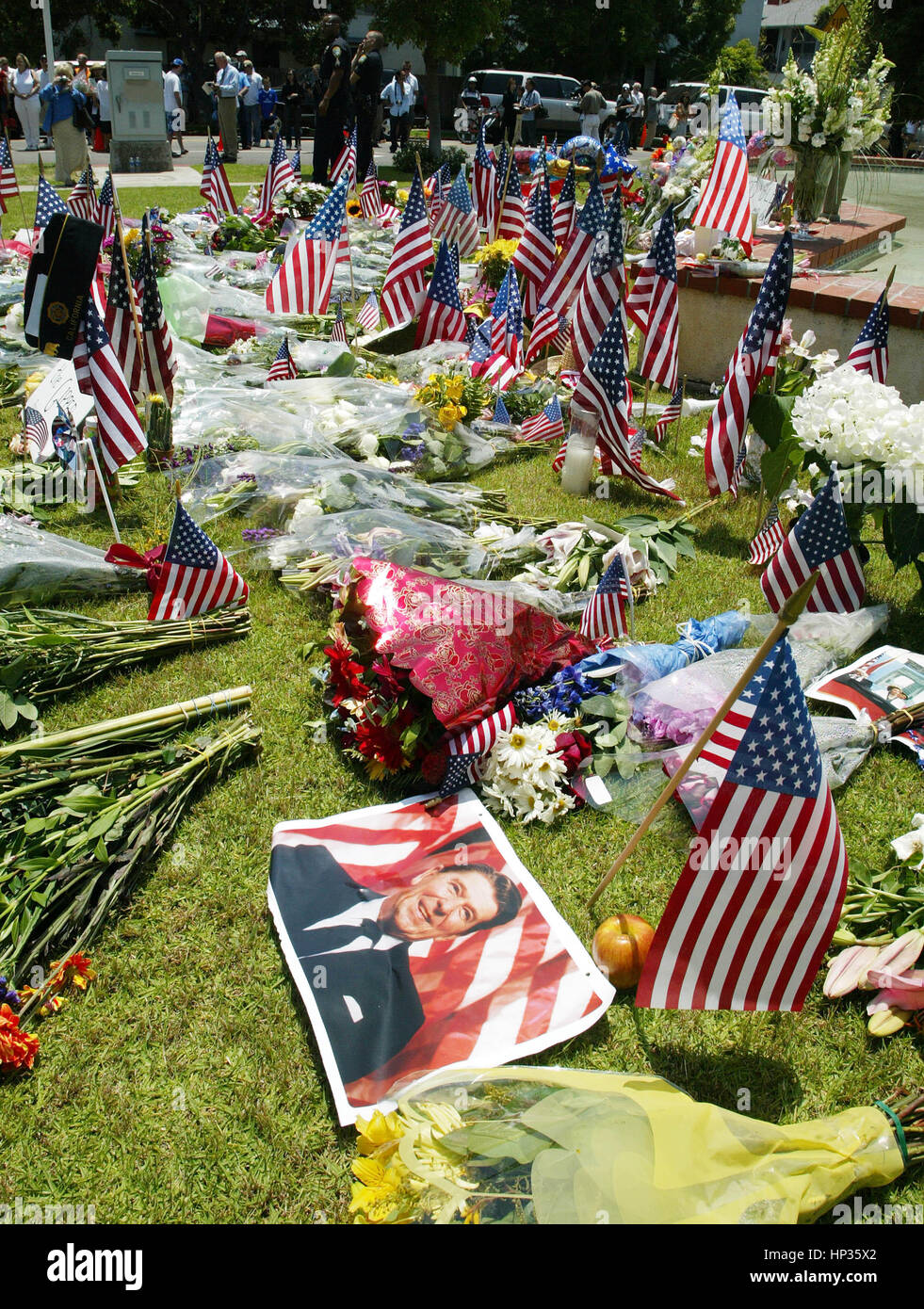 A makeshift memorial for the late President Ronald Reagan at a funeral ...