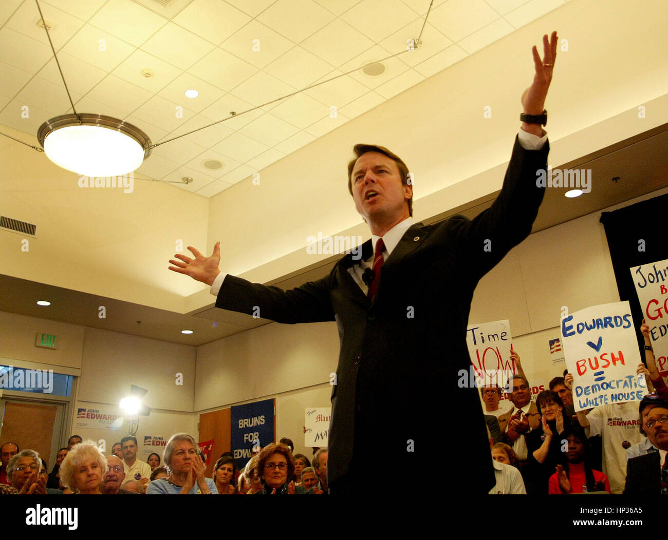 John edwards and 2004 hi-res stock photography and images - Alamy