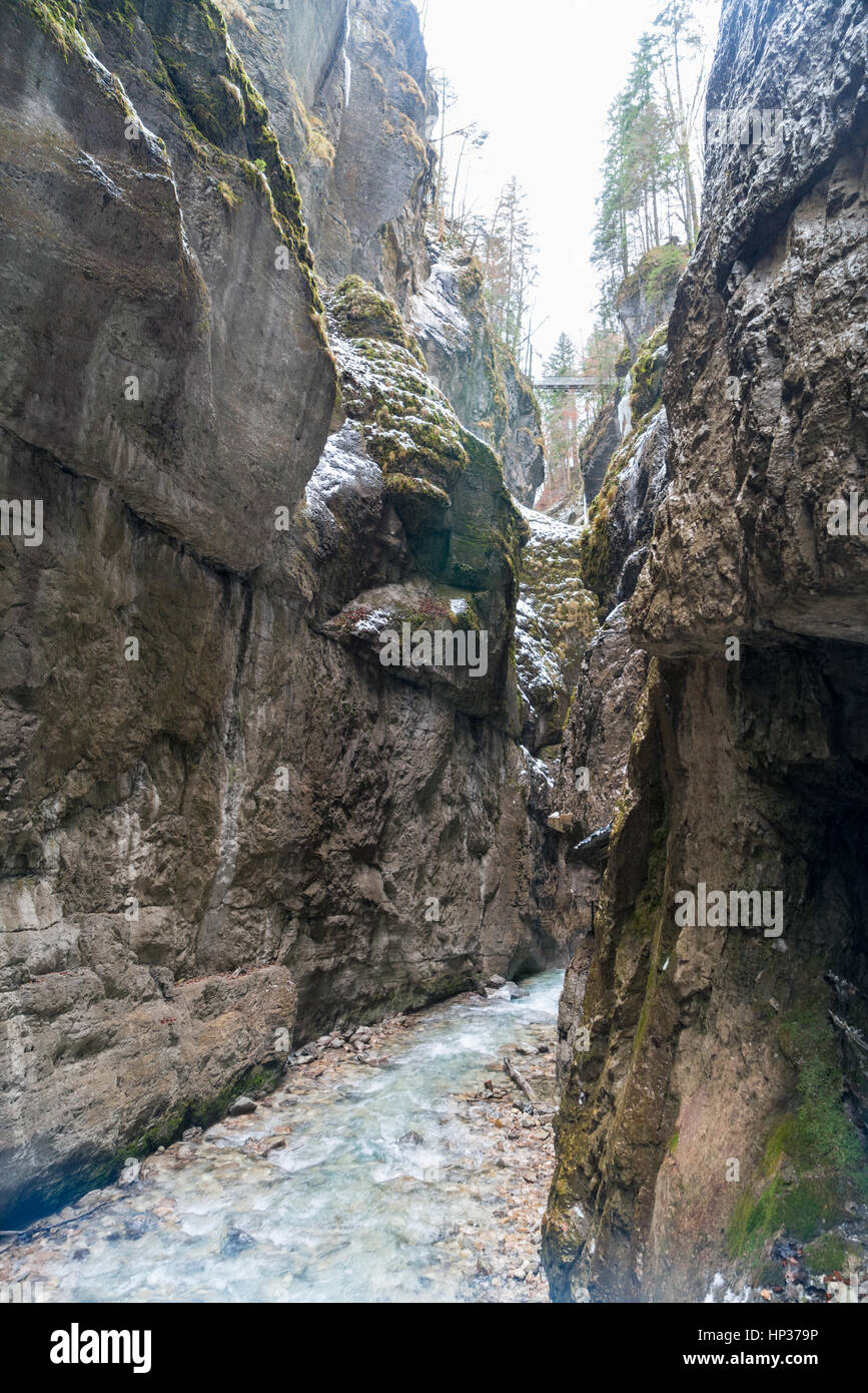 Winter in Gorge Partnachklamm in Garmisch-Partenkirchen, Bavaria ...