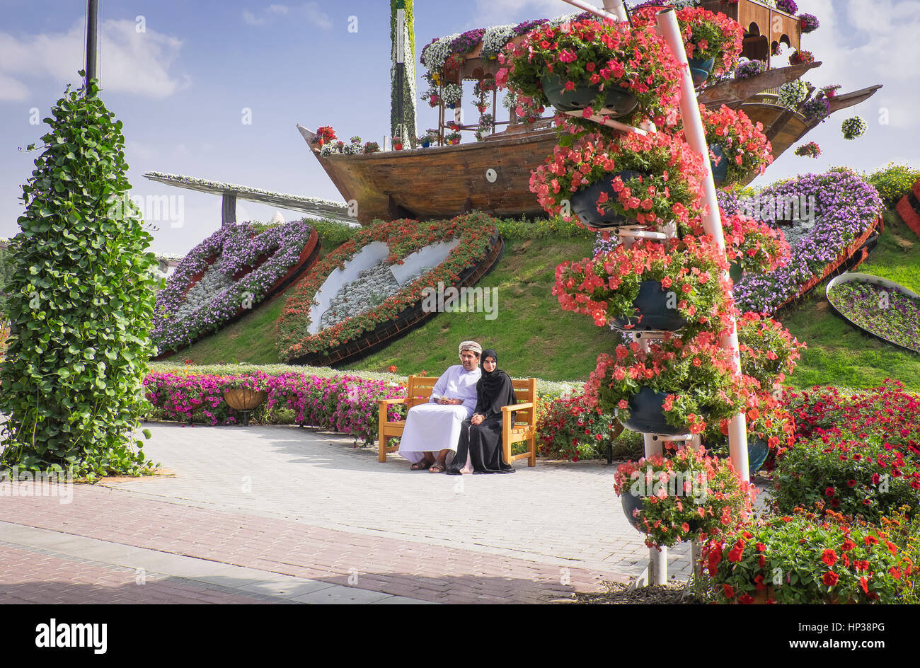 Mega garden in the middle of a desert hi-res stock photography and ...
