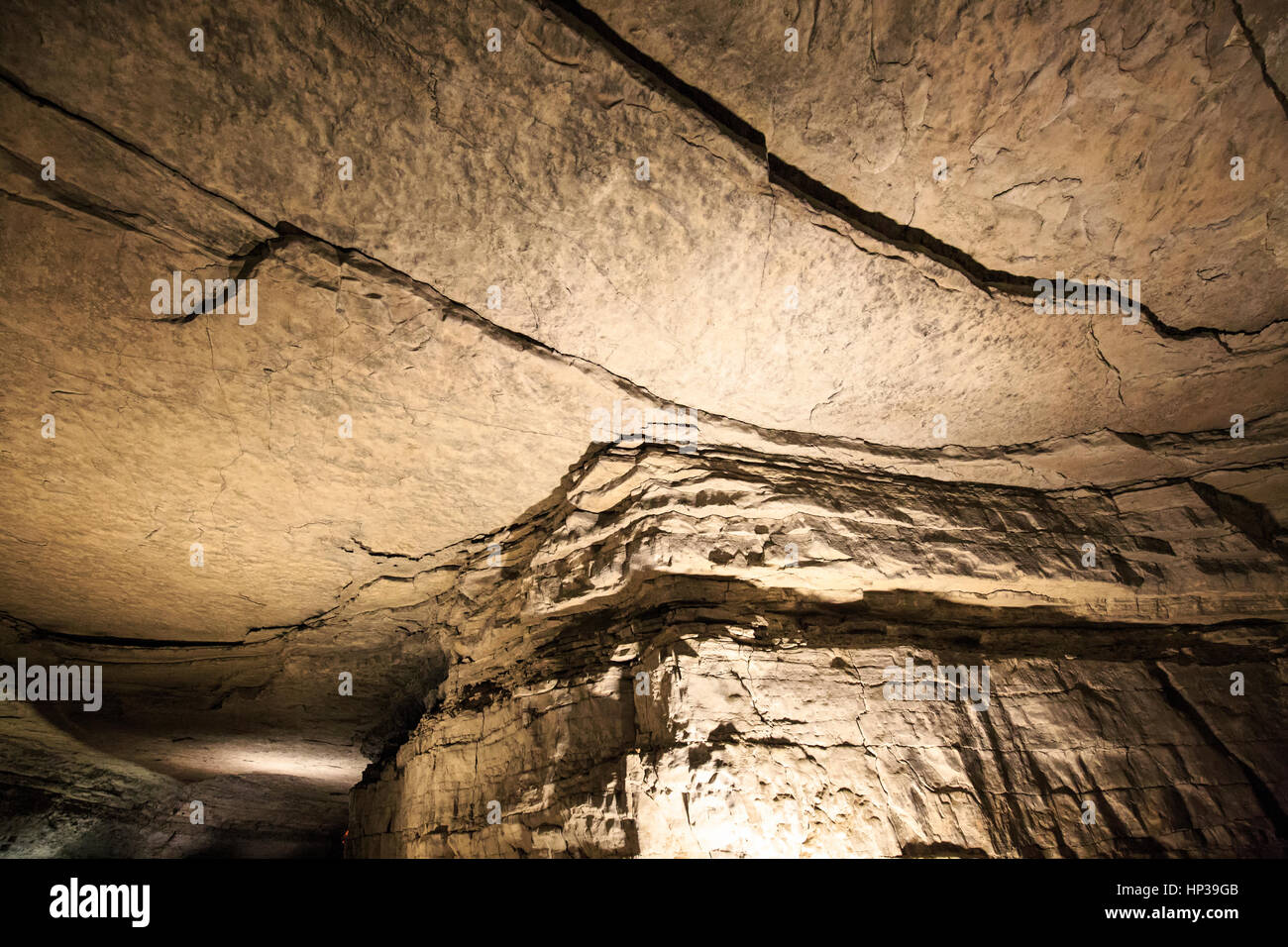 Underground walking underground cave tour at Mammoth Cave National Park ...