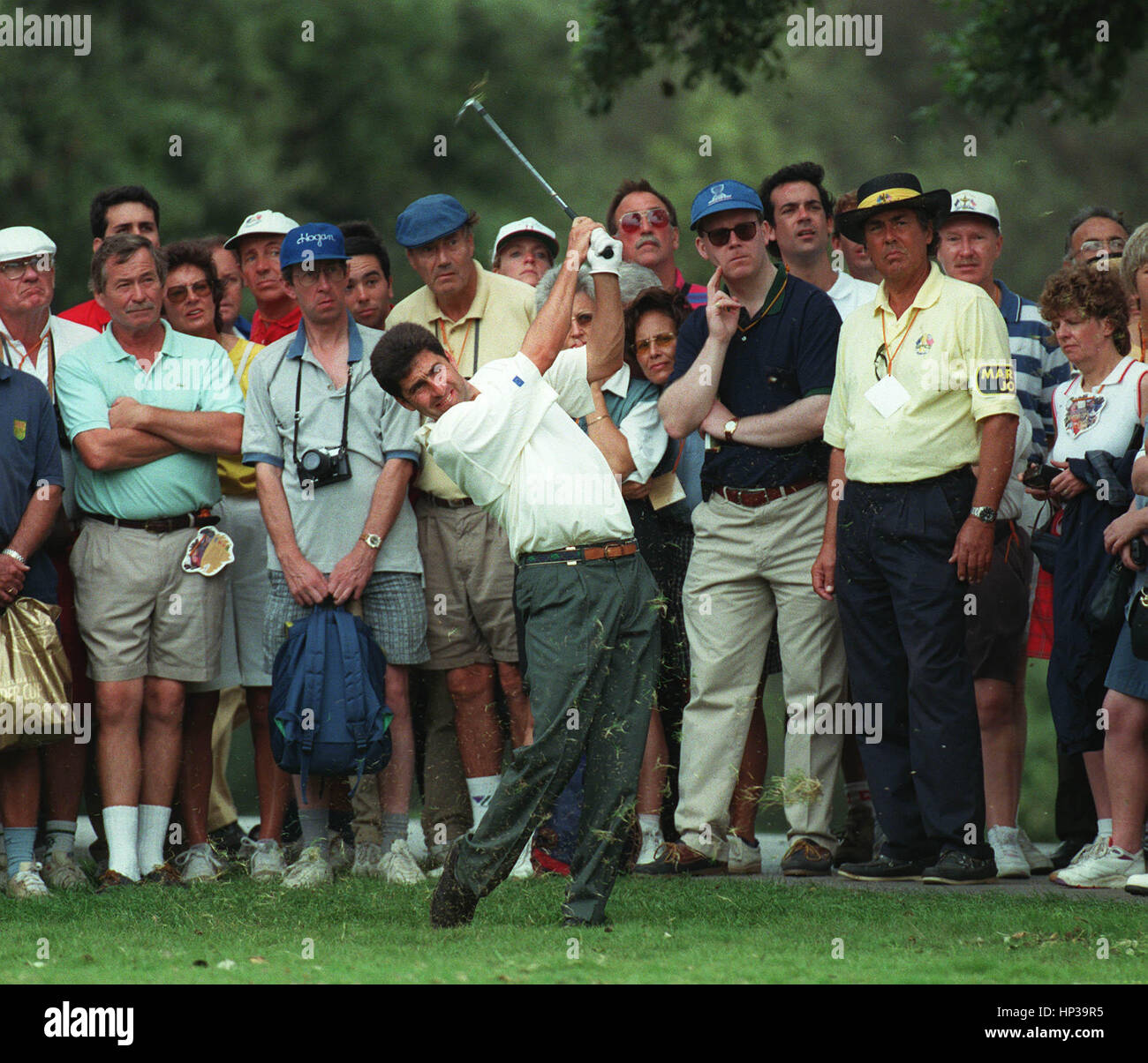 Jose maria olazabal ryder cup 1997 hi-res stock photography and images ...