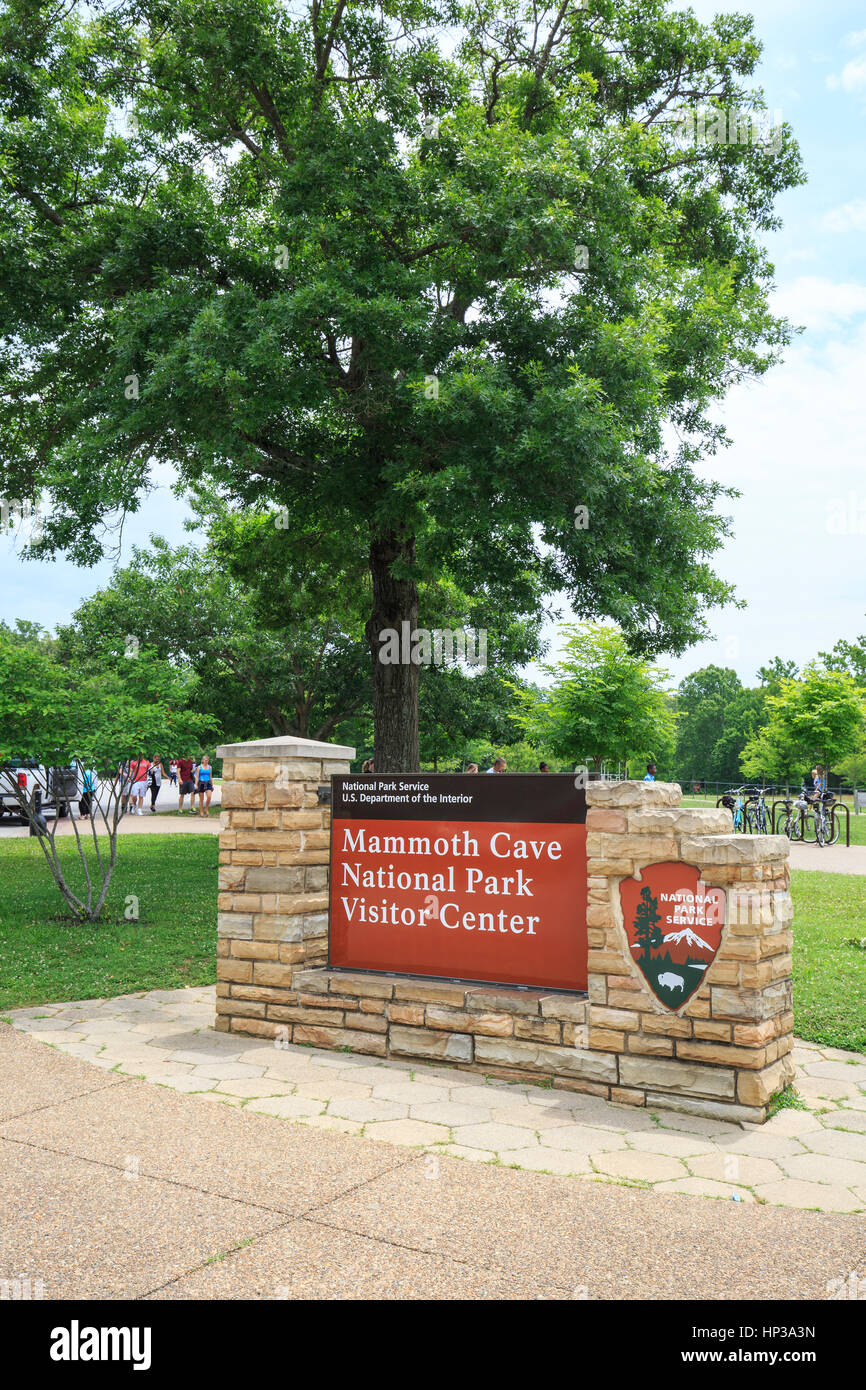 Mammoth cave (kentucky) hi-res stock photography and images - Alamy