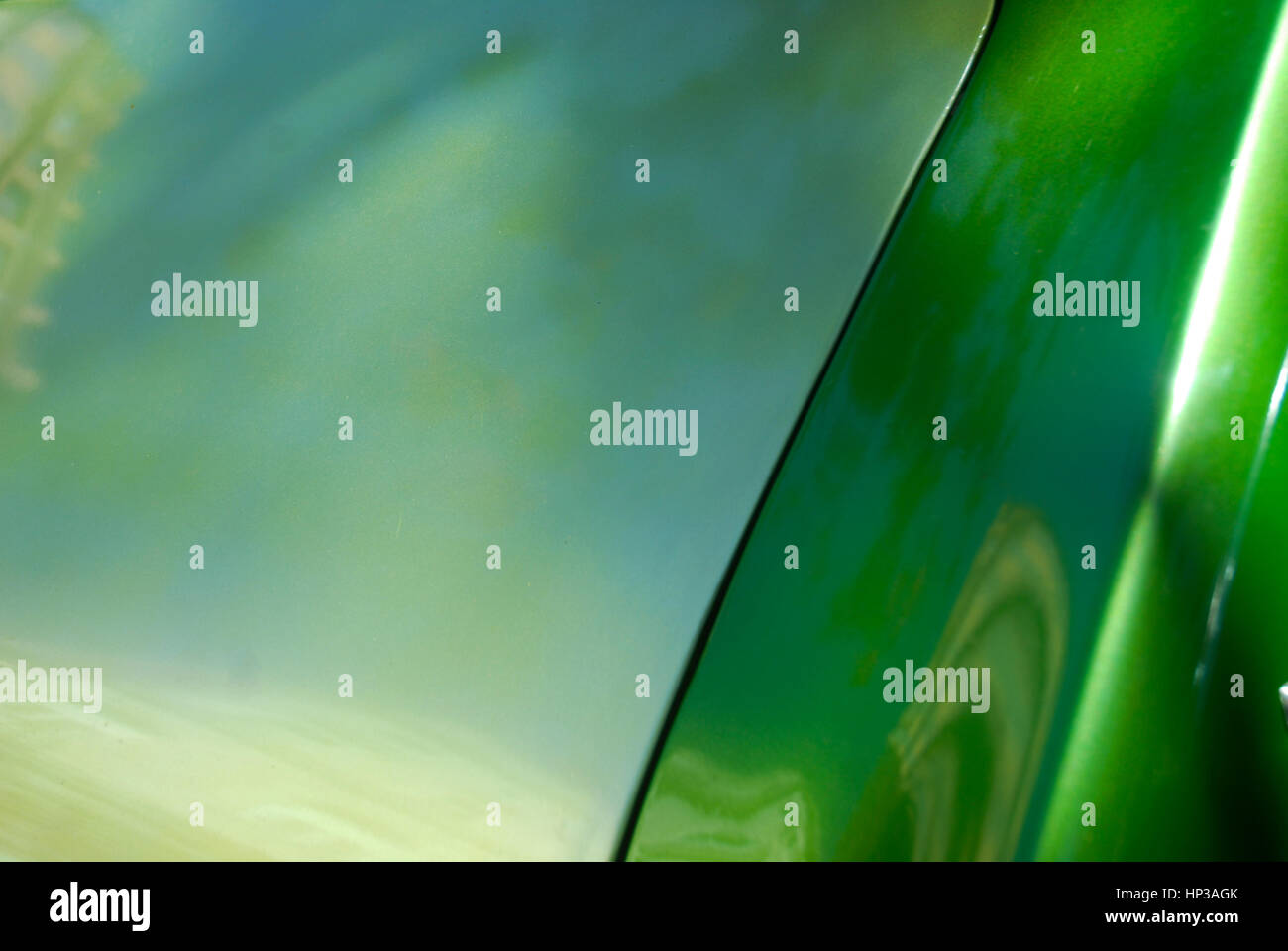 Reflection on a motorcar window hi-res stock photography and images - Alamy